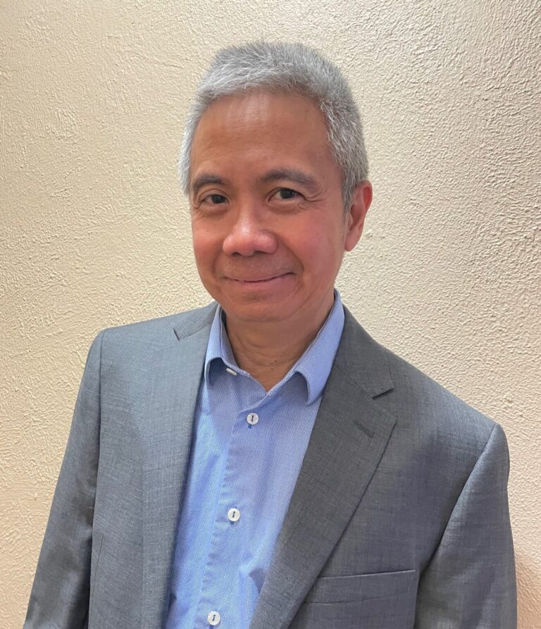 Roberto Navarro, J.D. | Main Street Law Llp